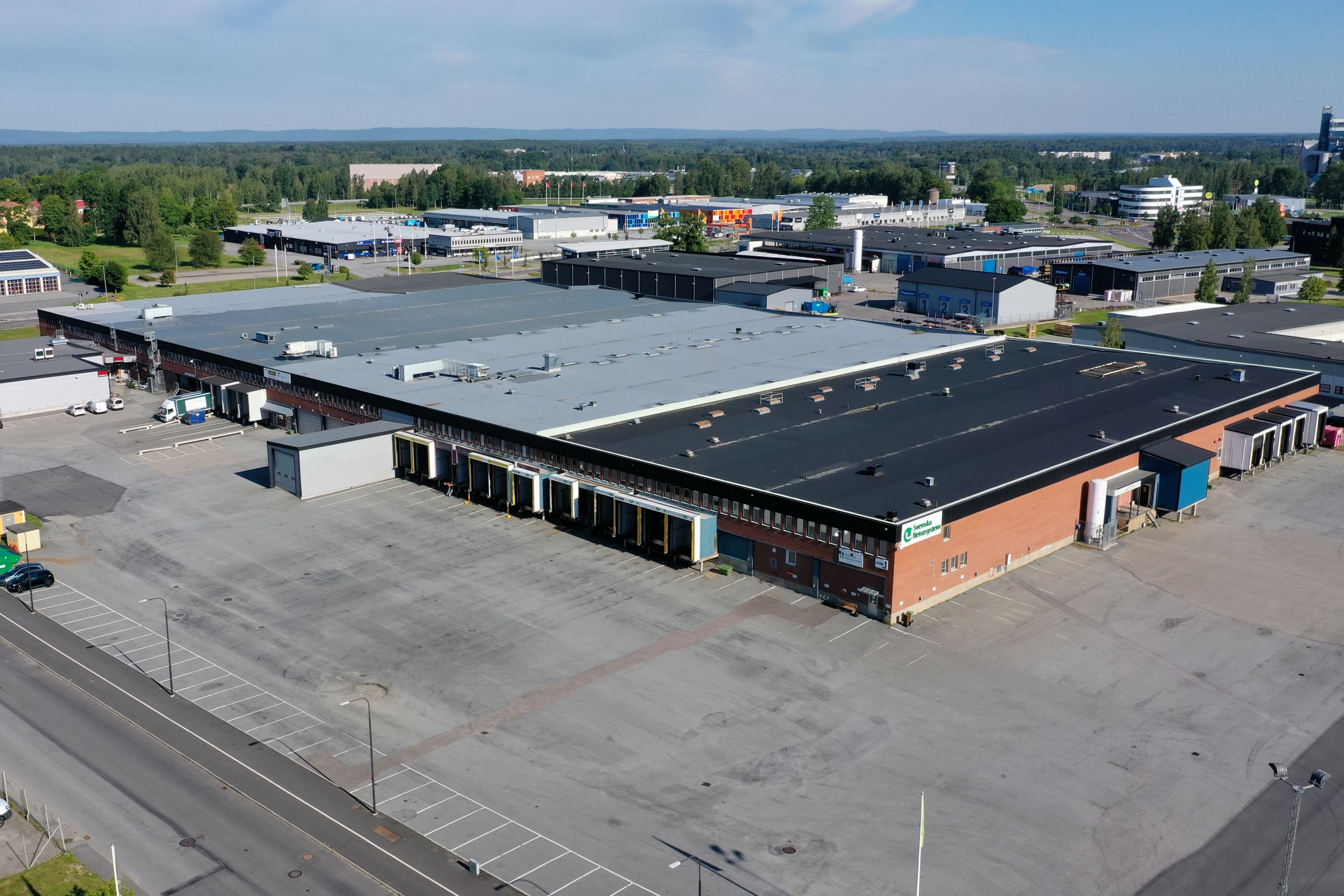 Castellum hyr ut större lagerytor till Dollarstore i Örebro | Media | Castellum